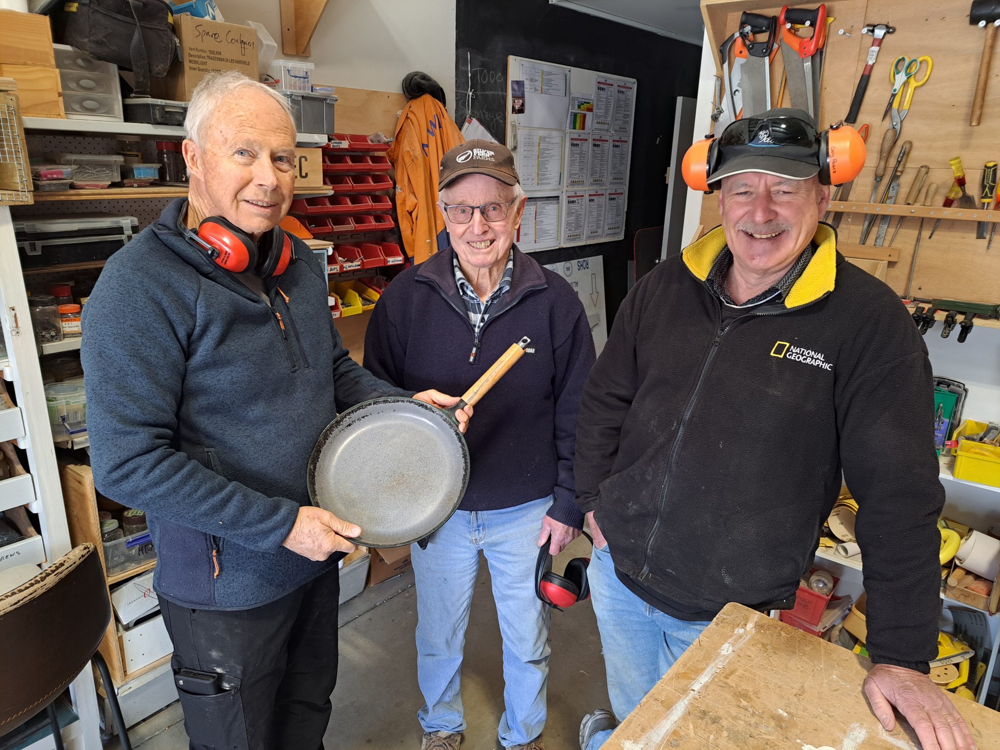 Pan handling – Wānaka Community Workshop Trust